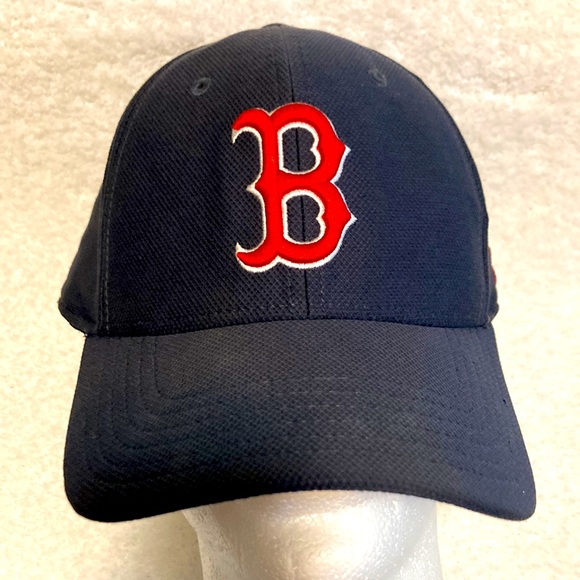 Under Armour | Accessories | Boston Red Socks Under Armour Baseball Cap ...